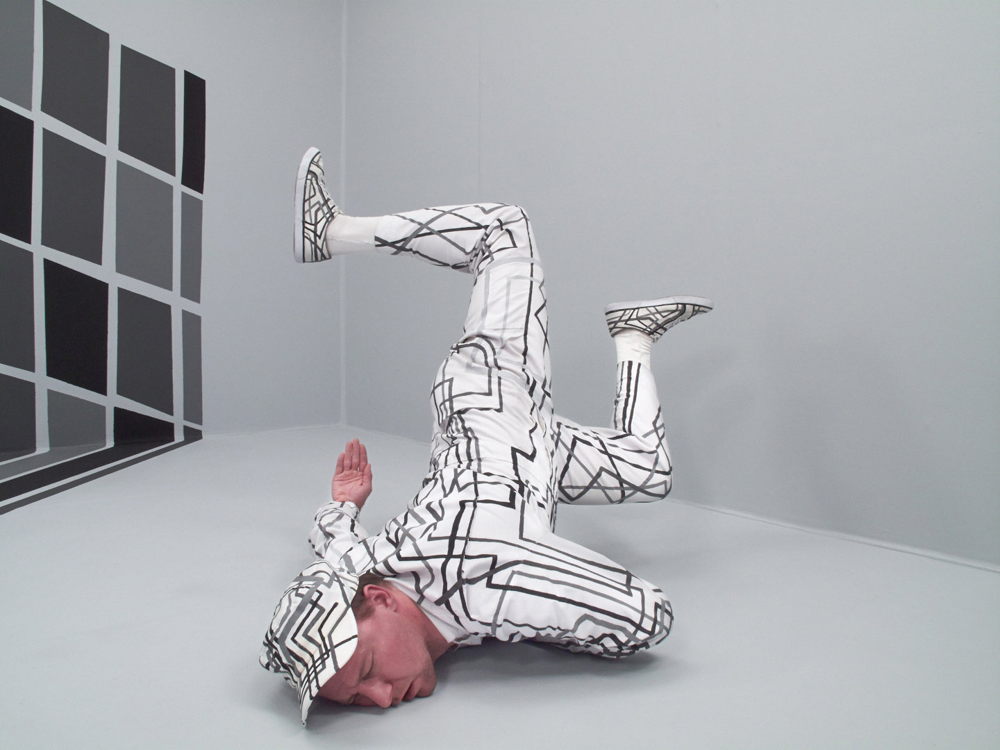 Connect Sessions — Breakdancing With Light | SPIN SPIN