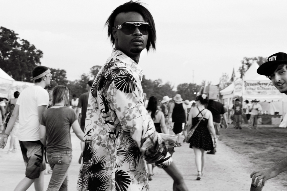 See Danny Brown Laugh His Way Around Bonnaroo’s Tent City | SPIN