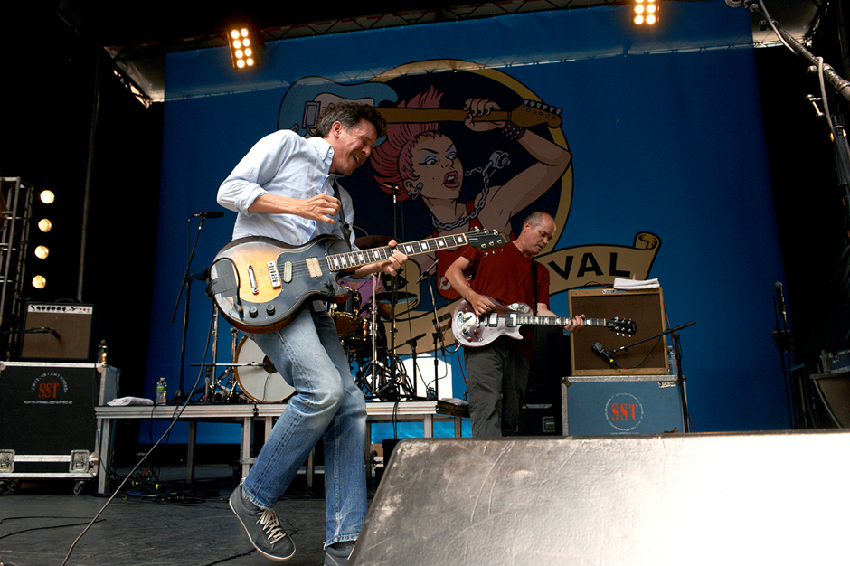 Blitzkrieg Shop! Photos of CBGB Fest's Times Square Invasion | SPIN SPIN