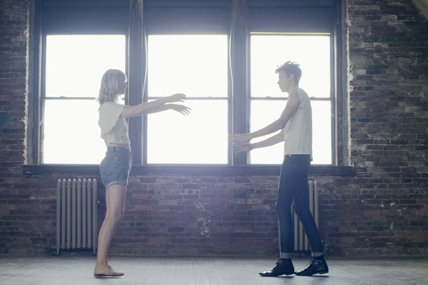 Watch Erika Spring of Au Revoir Simone’s Spacious ‘Hidden’ Clip | SPIN