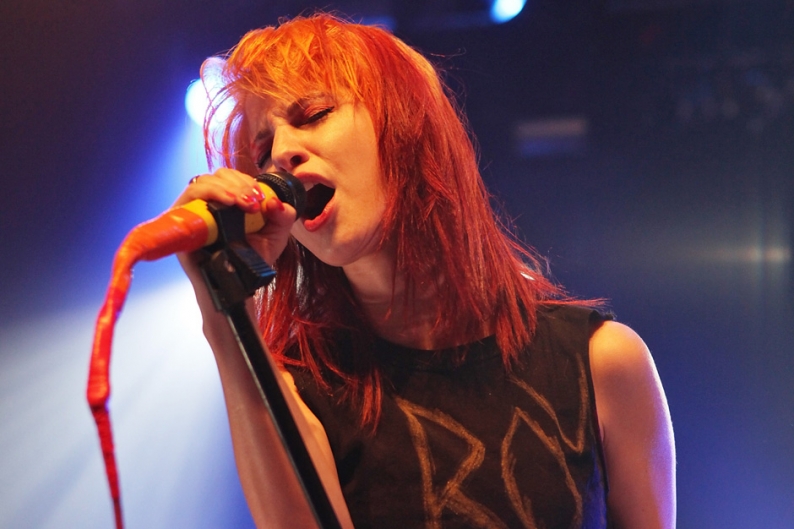 See Paramore Play First Show in Almost a Year - SPIN