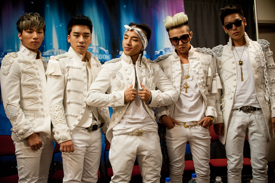 K-Pop Heals New Jersey: Backstage at BigBang’s ‘Alive’ Finale | SPIN