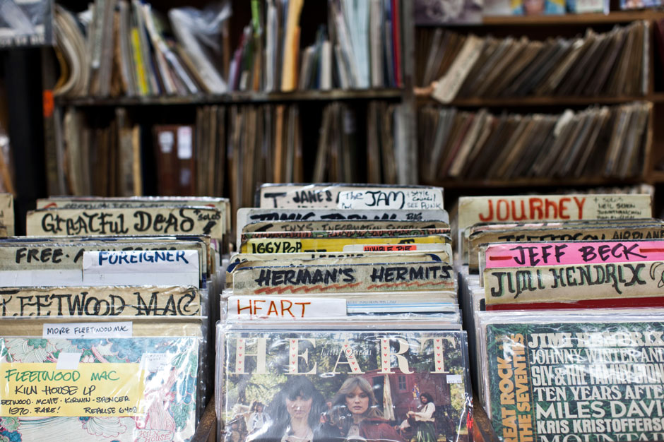 Bleecker Bob’s in Photos: The History of New York’s Most Notorious ...