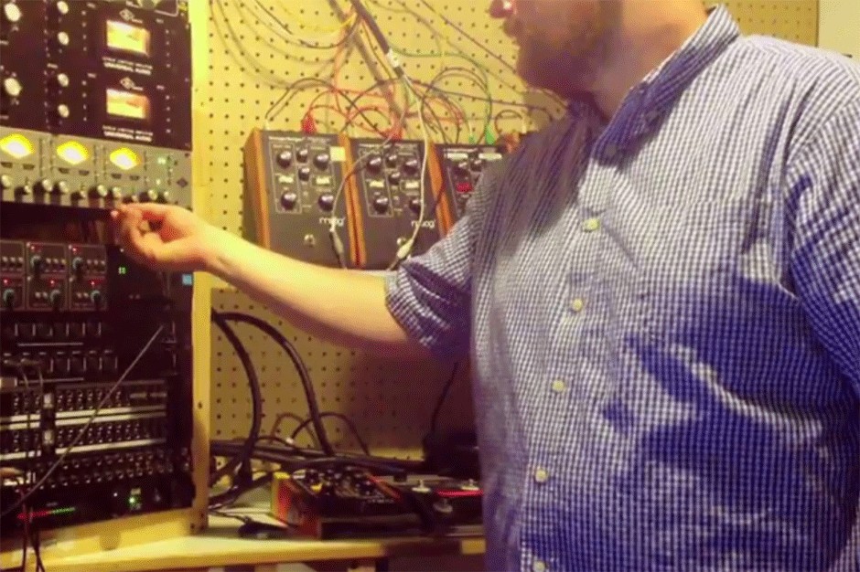 Dan Deacon Shares a Frenetic Video Previewing His New Album | SPIN
