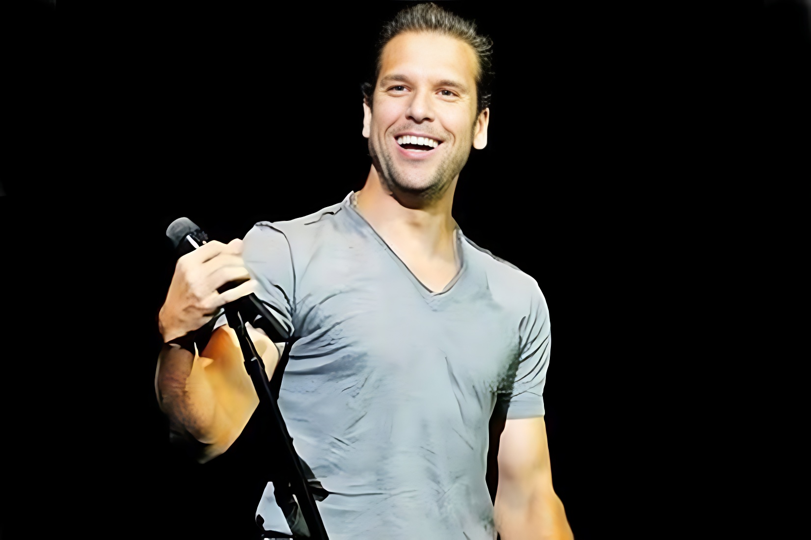 Dane Cook: "Don't Do These 10 Things at a Concert!" - SPIN