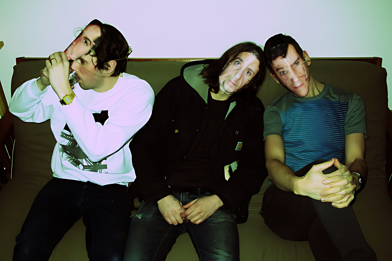 Stream Papertwin's Shimmering 'Vox Humana' EP - SPIN