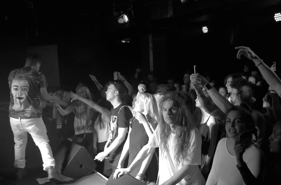 iLoveMakonnen Pokes Fun at a Stoic Concertgoers in 'Rumor' Video - SPIN