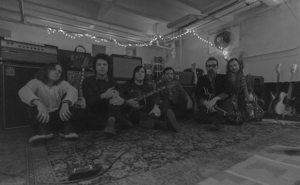 The Warlocks Summon Their Inner 'Lonesome Bulldog' on Bone-Chilling New ...