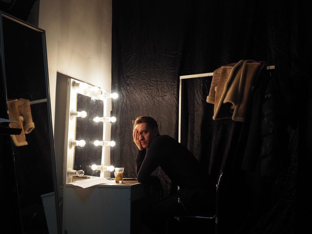 The xx's Oliver Sim Opens Up About Struggle With Alcohol in New ...