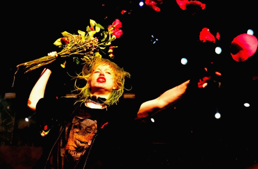 Crystal Castles Announce World Tour - SPIN