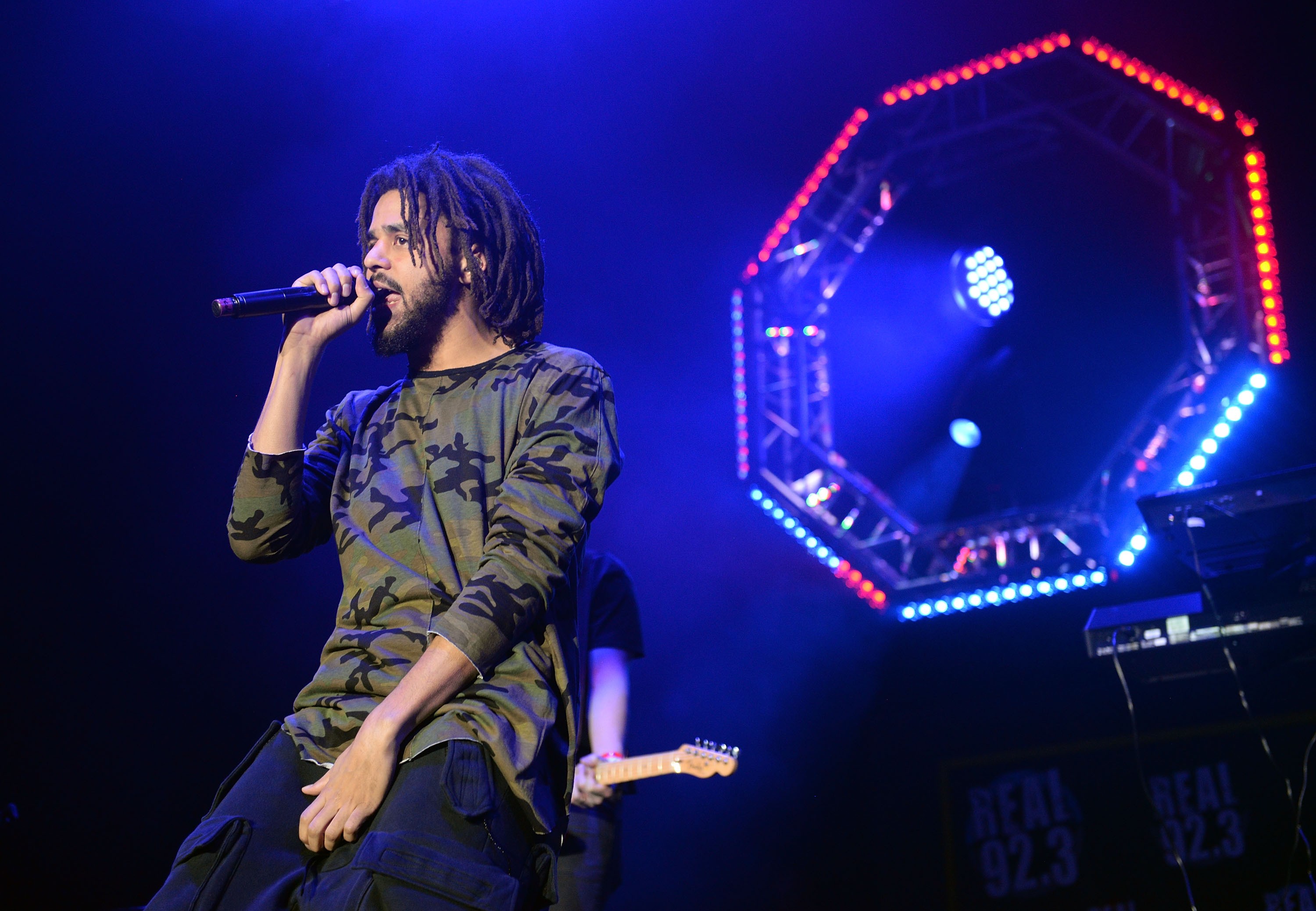 J. Cole Performs KOD Hits at Rolling Loud in Miami: Watch - SPIN