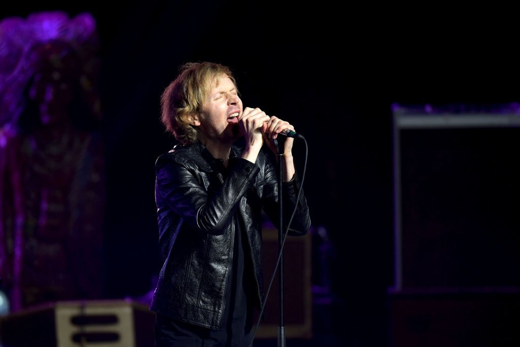 Beck Performs With Britt Daniel and Jenny Lewis: Video
