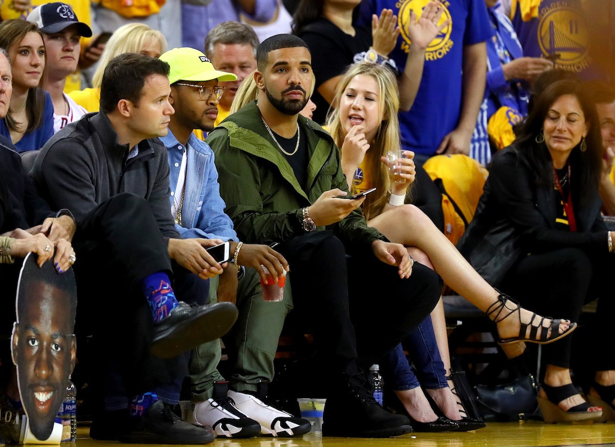 This Is What Drake's Texts Look Like