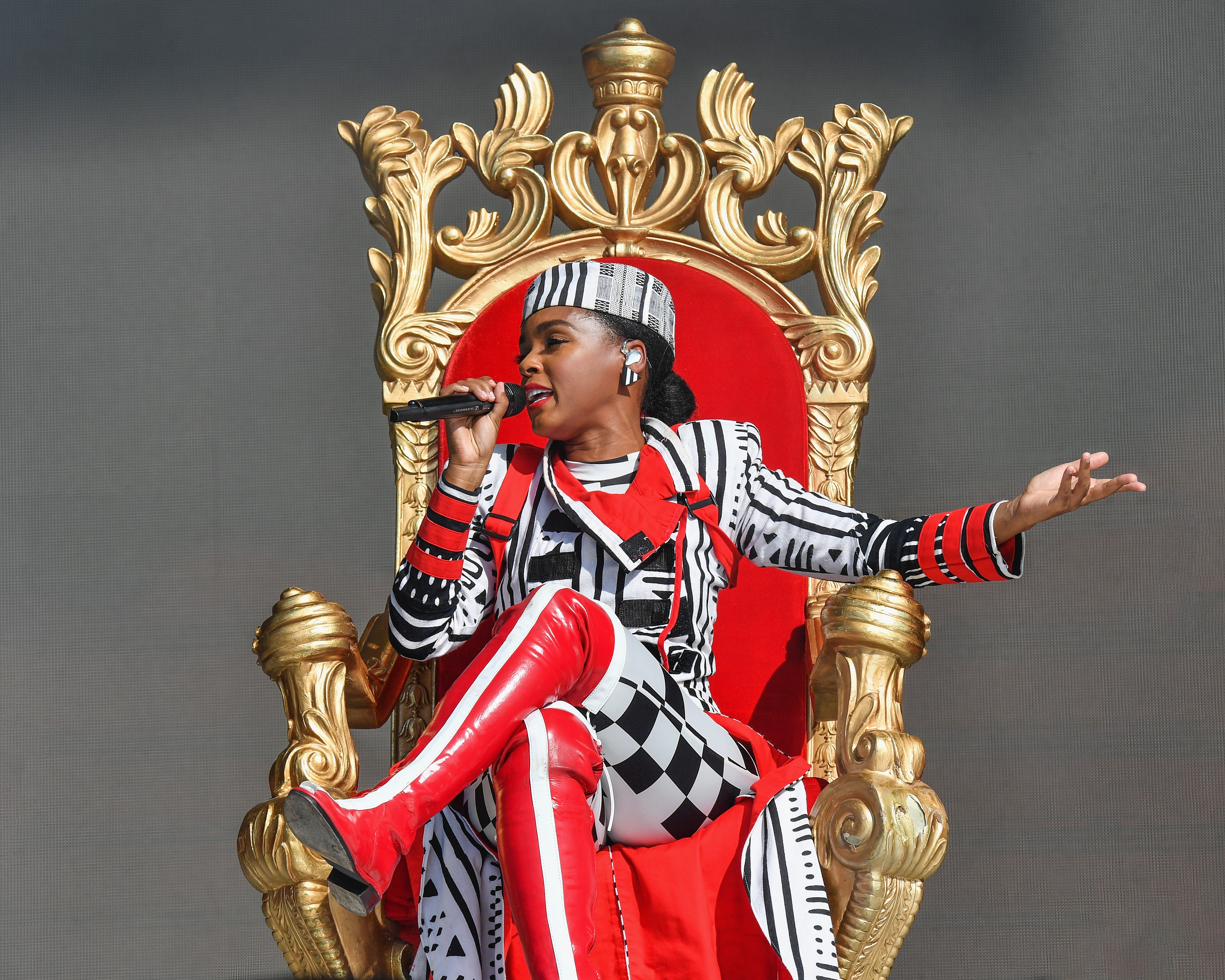 Janelle Monáe Performs "Make Me Feel" on 'Colbert': Watch