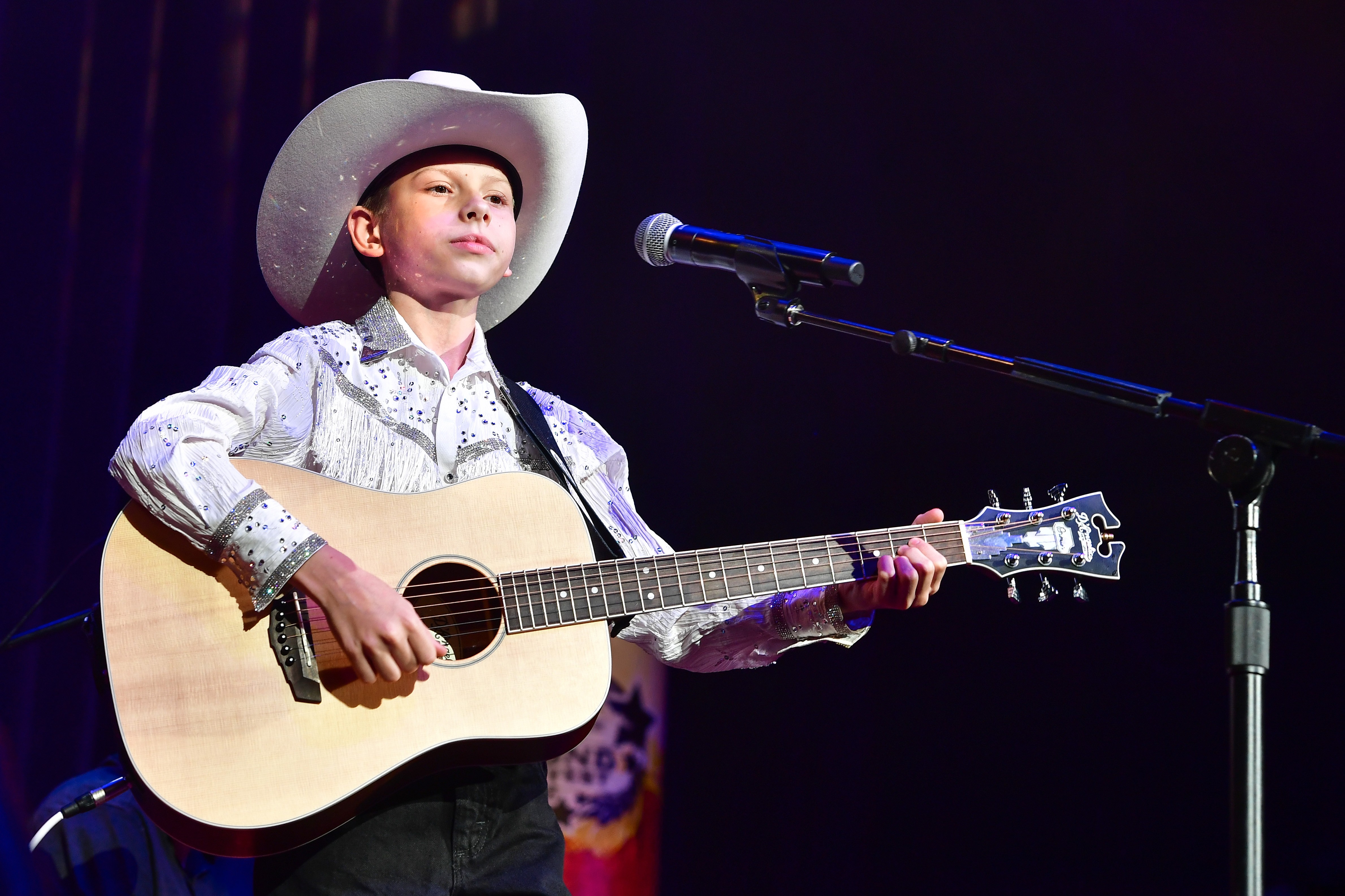 Stream Mason Ramsey's New 'Twang' EP
