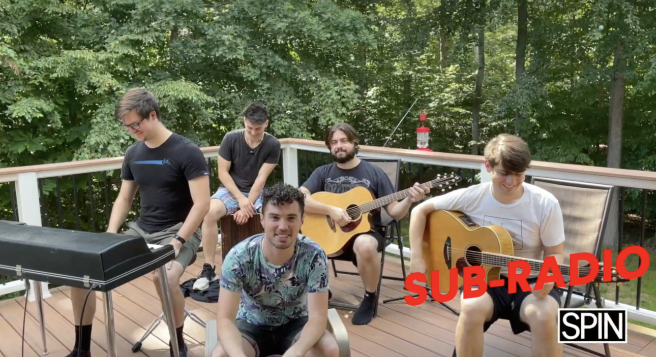 15 Minute Live Performances: Sub-Radio - SPIN