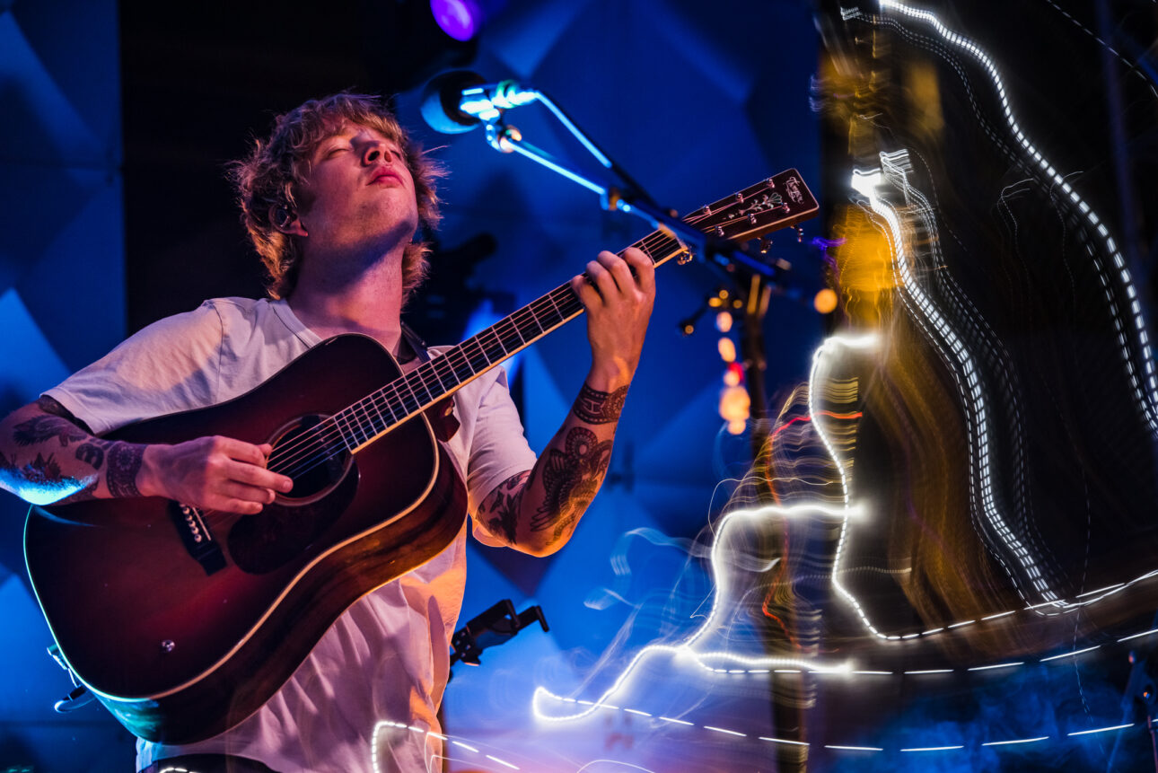 The Unlikely Renewal of Billy Strings - SPIN