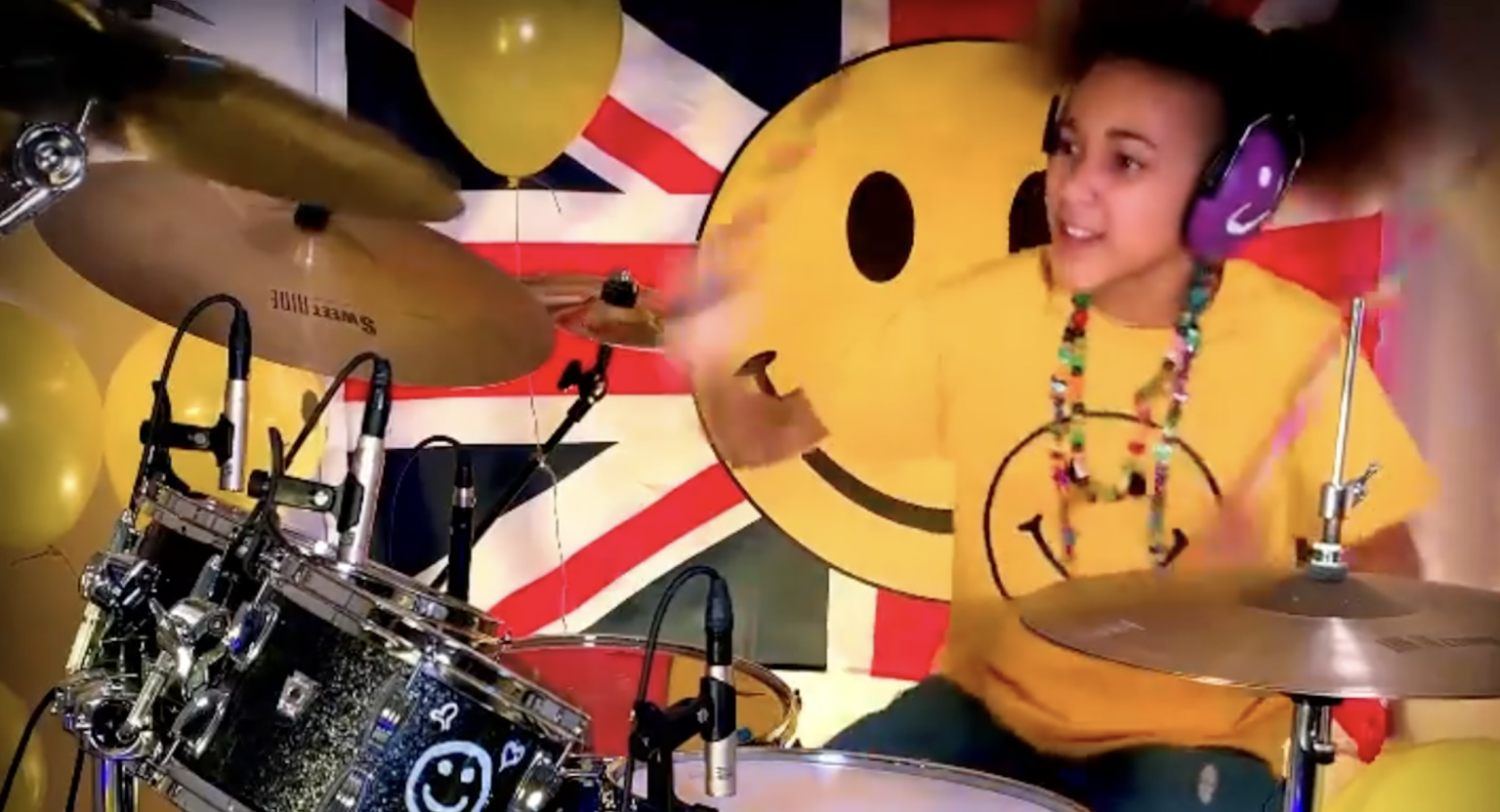 Nandi Bushell Improvs Over Fatboy Slim's 'Right Here, Right Now'