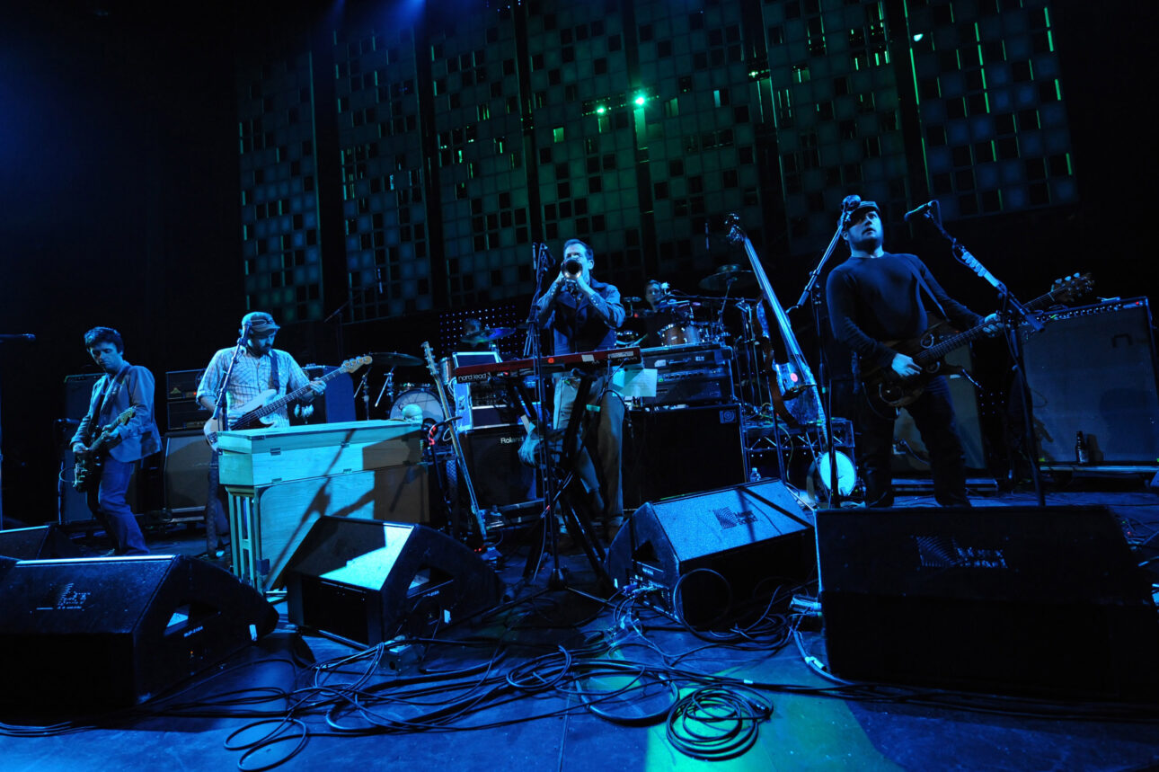 Modest Mouse's We Were Dead at 15: Isaac Brock, Johnny Marr on ...