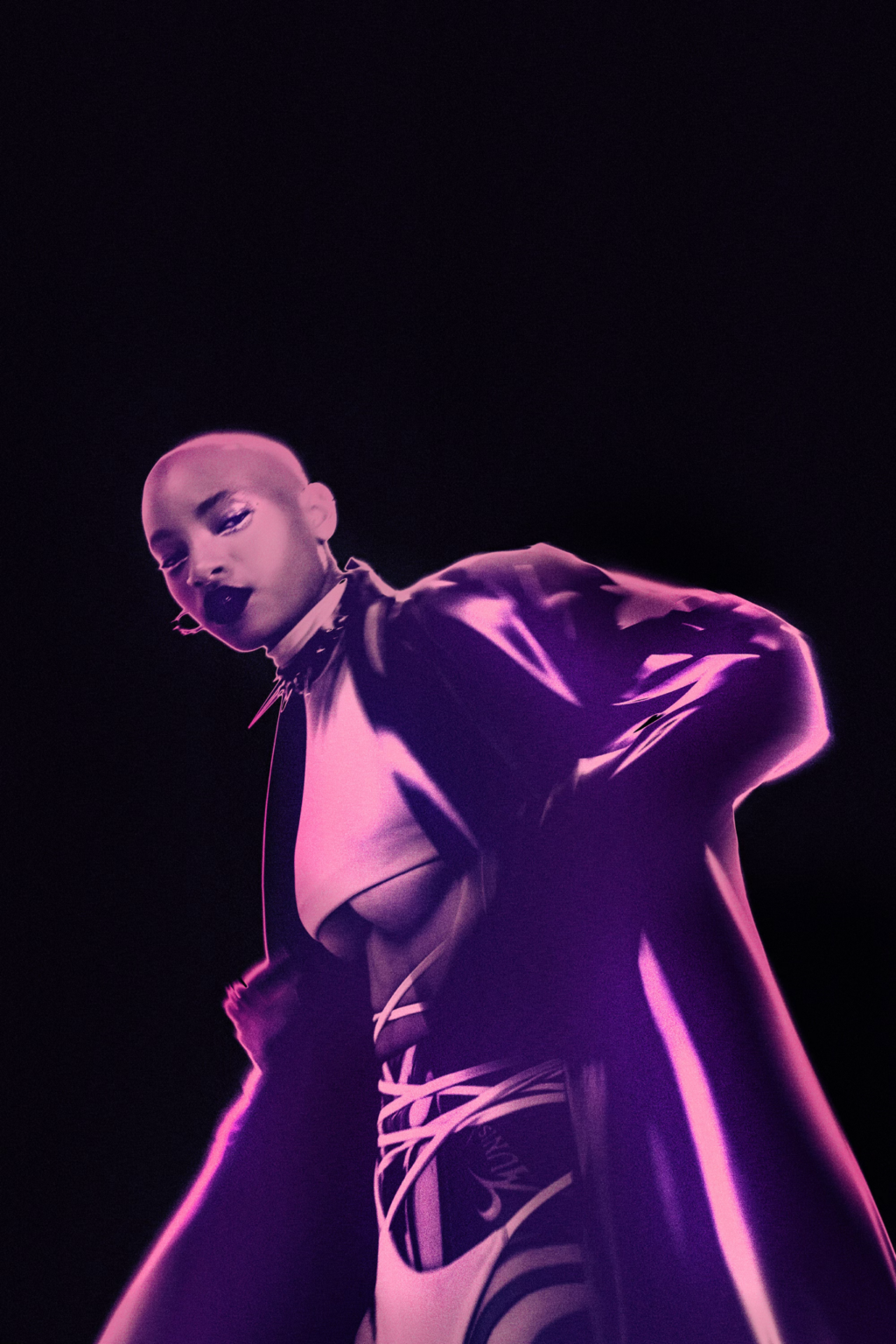 WILLOW Releases Blazing Video for 'hover like a GODDESS,' Announces New ...