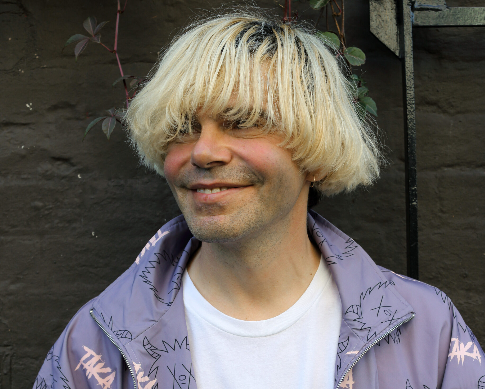 Tim Burgess' New Solo Album Is Anything But Typical Music - SPIN