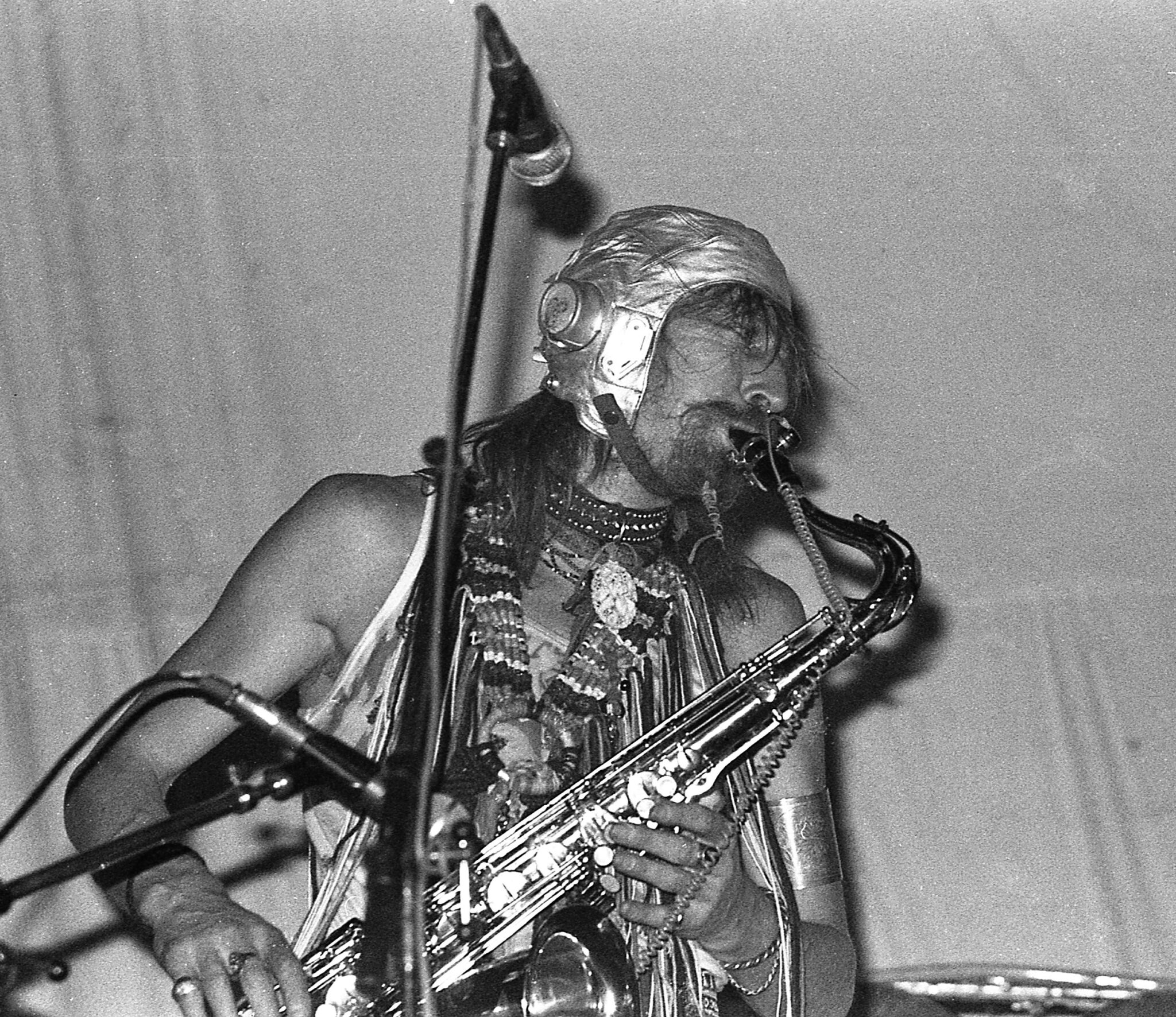 Nik Turner, Hawkwind Saxophonist/Flutist, Dies at 82