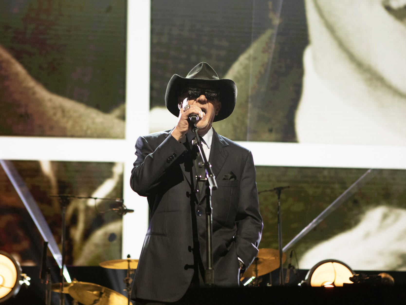 A Fine Time To Be A Billionaire - SPIN