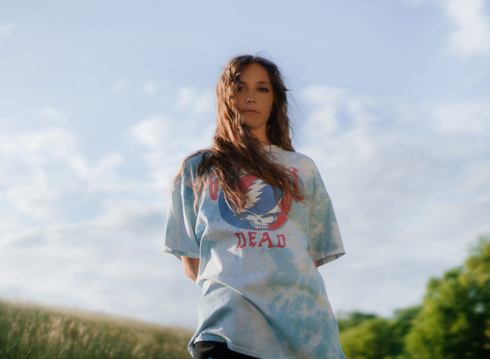 LP Giobbi Aligns the Voices in Her Head on Light Places - SPIN