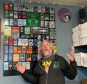 IdiotBox Effects Brings Pop Culture Nostalgia to Guitar Pedals