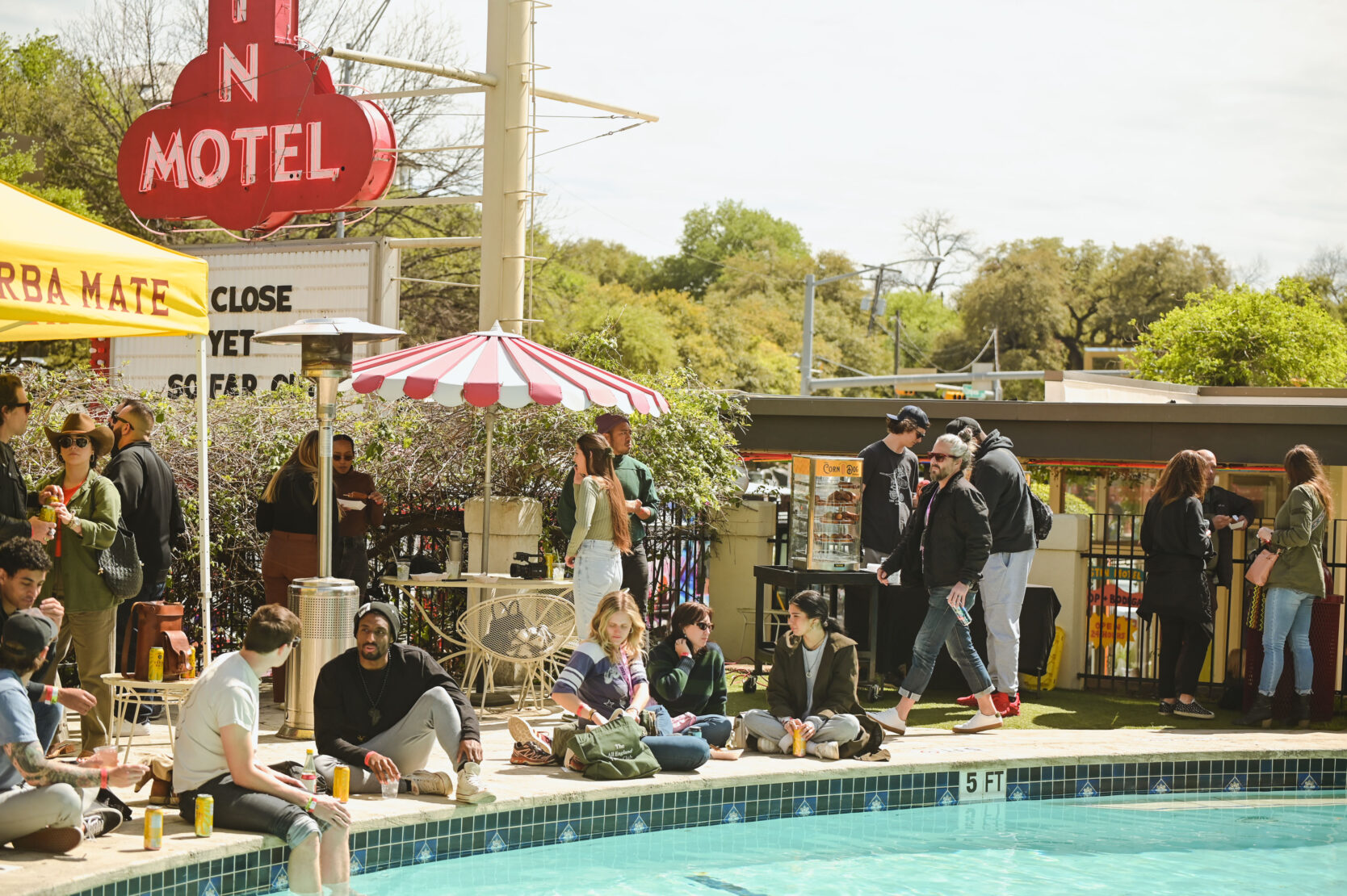 SPIN Makes a Splash With SXSW Pool Party - SPIN