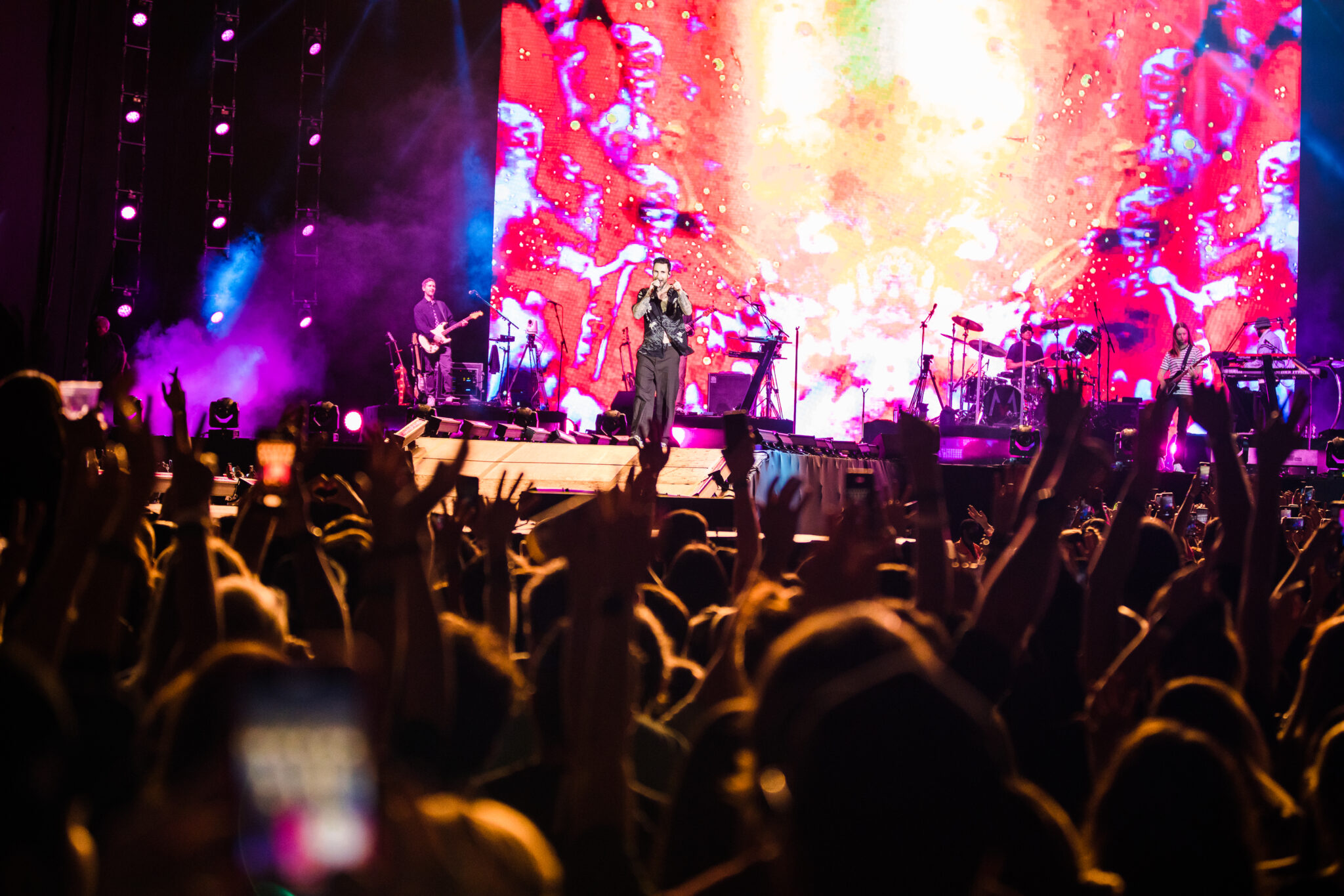 Stress, Boredom, Burnout: The Impact of Touring on Mental Health - SPIN