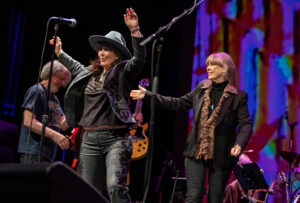 Lenny Kaye Brings 'Nuggets' to the Stage