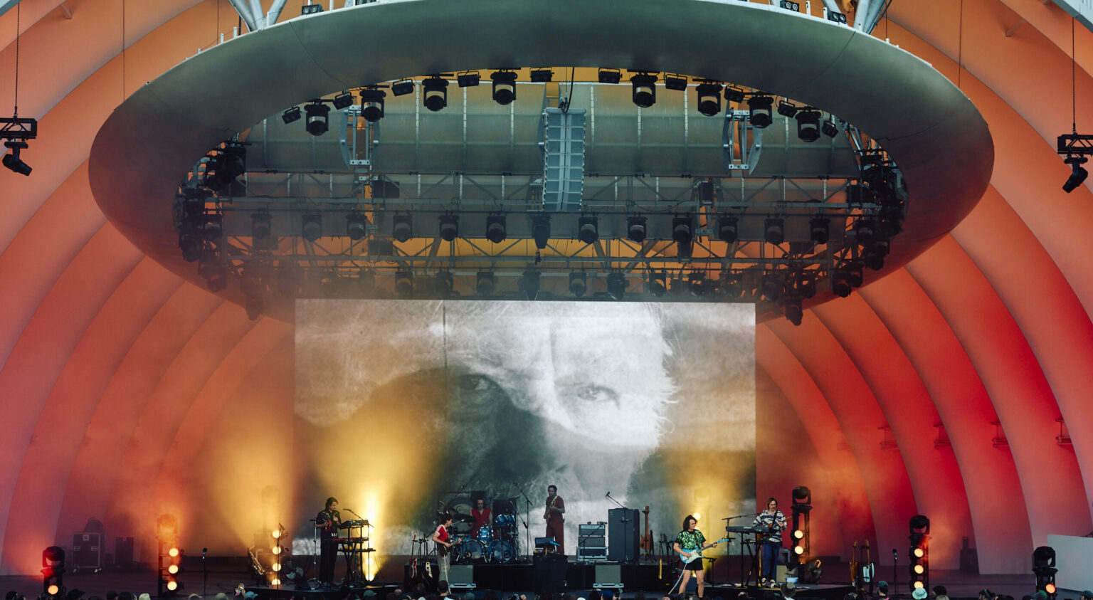 King Gizzard And The Lizard Wizard Wraps U.S. Tour With Biggest Show To ...