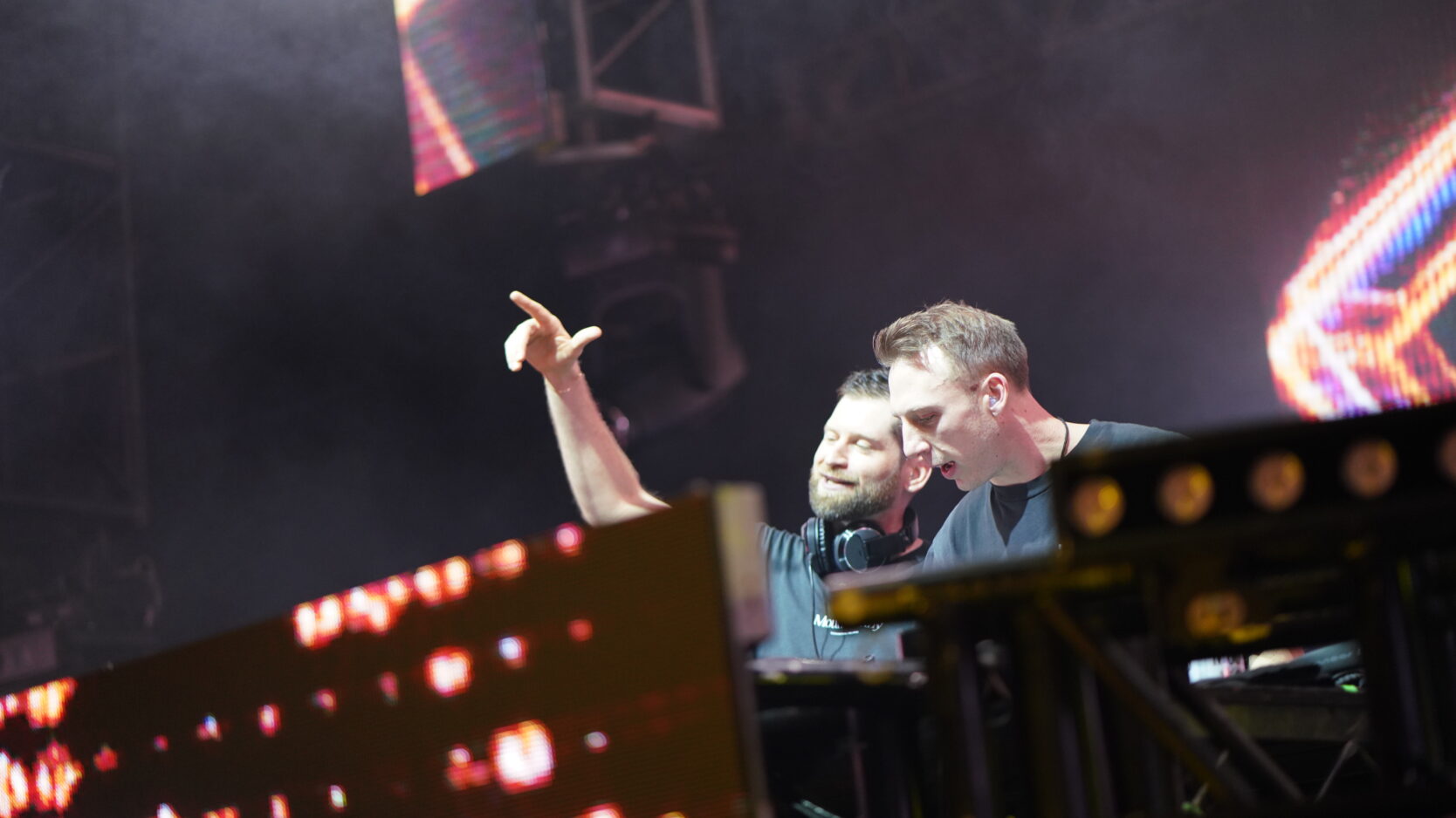 Fresh Start San Francisco, Day 2: The Midway - SPIN