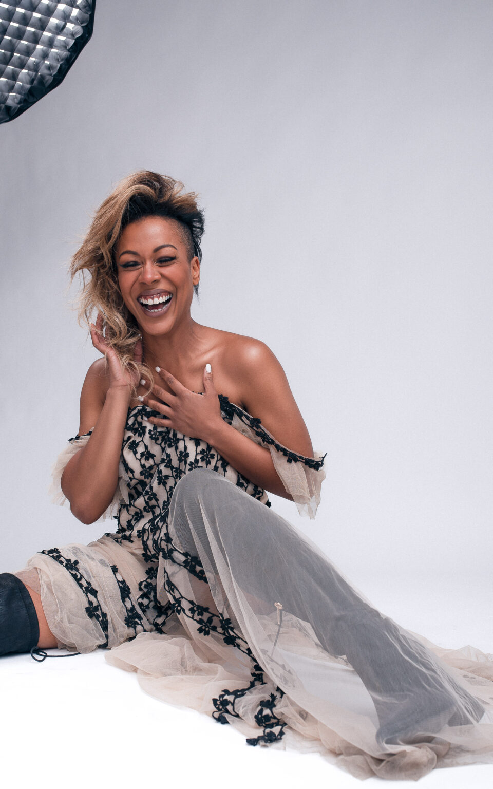 In Focus: Lisa Ramey on Recently Released Single ‘Internet’ - SPIN