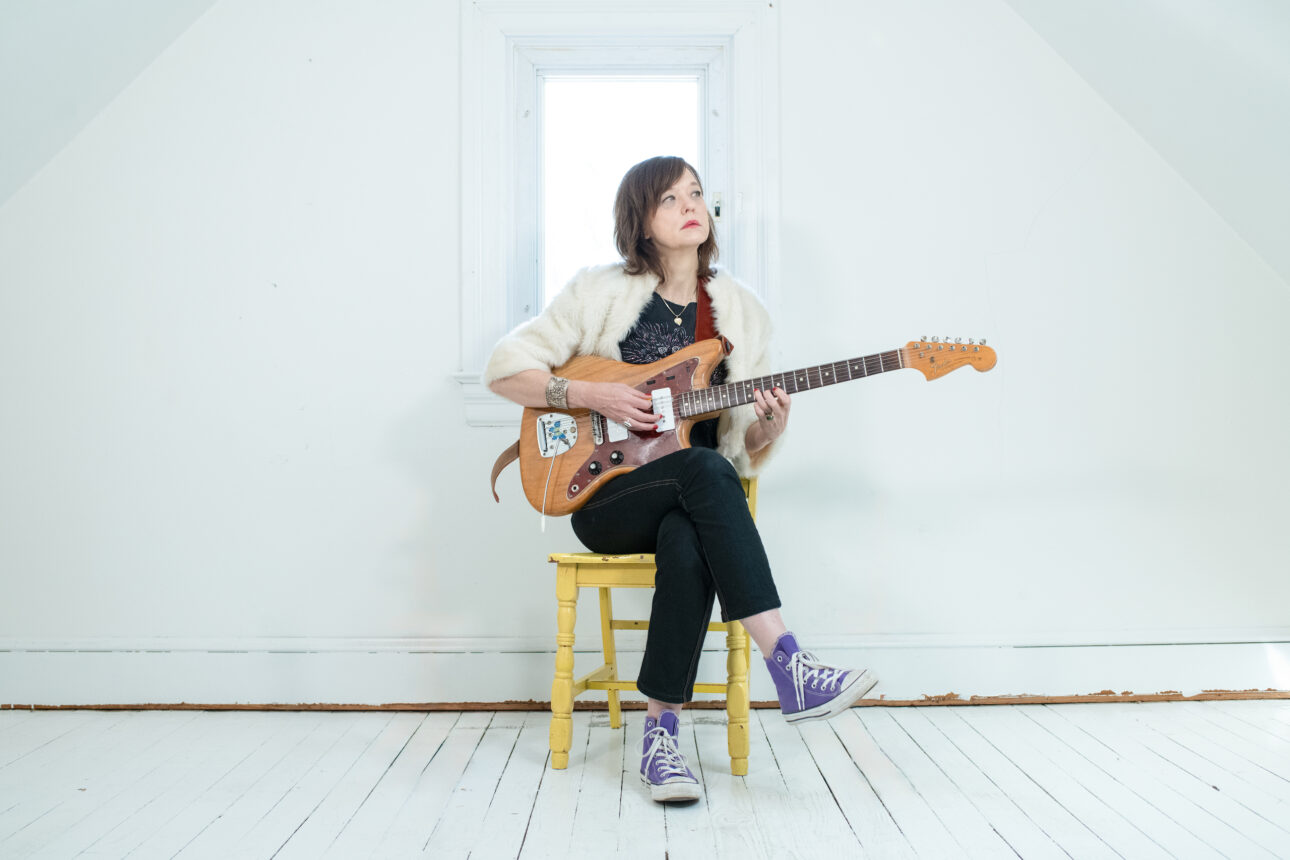 Album Review: Mary Timony, 'Untame the Tiger'