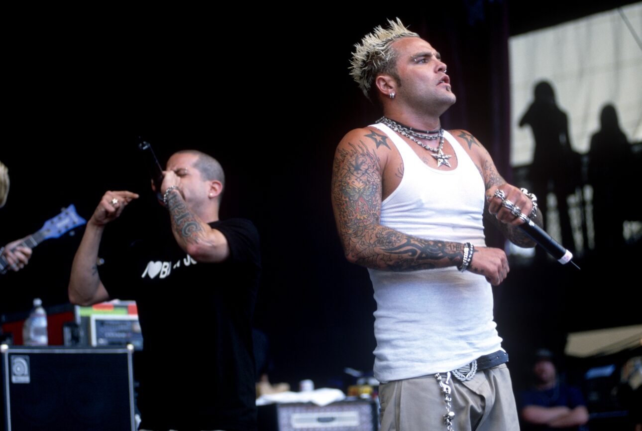 Shifty Shellshock, Crazy Town Frontman, Dies At 49 - SPIN