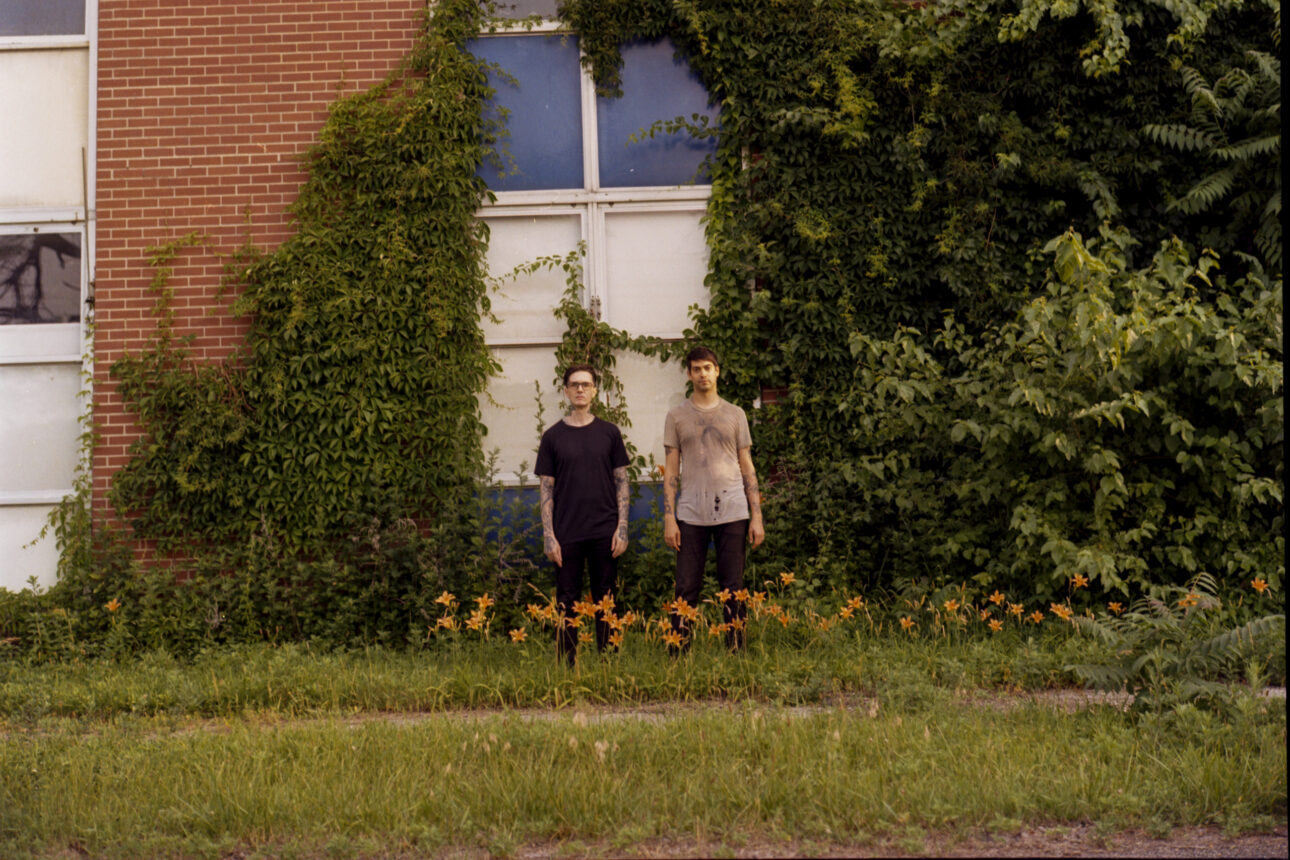 Uniform’s ‘American Standard’ Is Brilliantly Devastating - SPIN