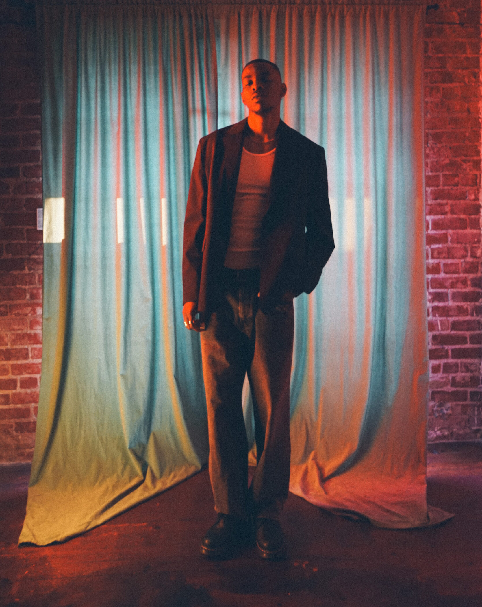 R&B Artist Lekan Wants to Help Us and Heal Us - SPIN