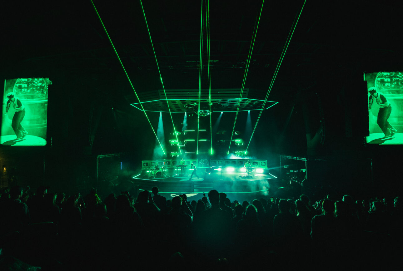 SPIN - Music News, Album Reviews, Concert Photos, Videos and More