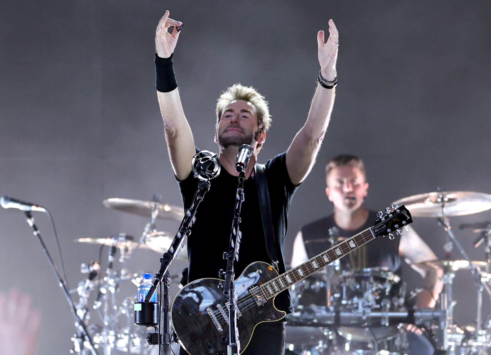 'God-Fearing Patriots,' Assemble: Nickelback, Kid Rock Team For Fests ...