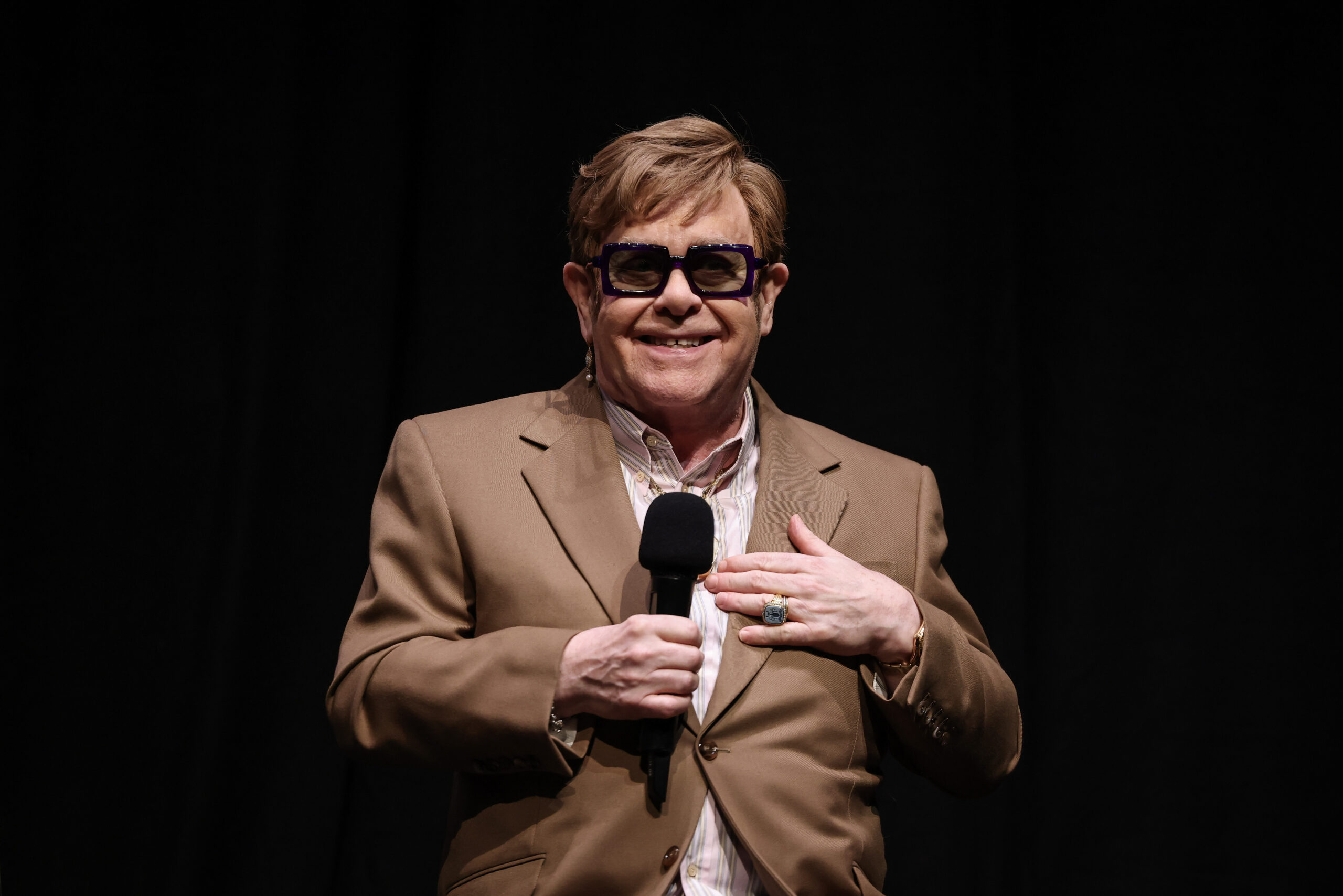 Elton John Confirms Surprising Stance On Marijuana Legalization