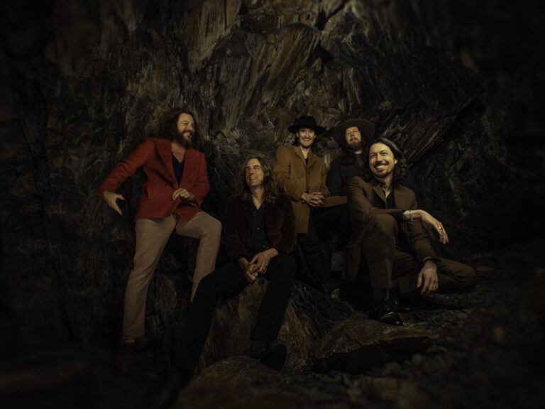 My Morning Jacket Unveils Acoustic Charity LP - SPIN