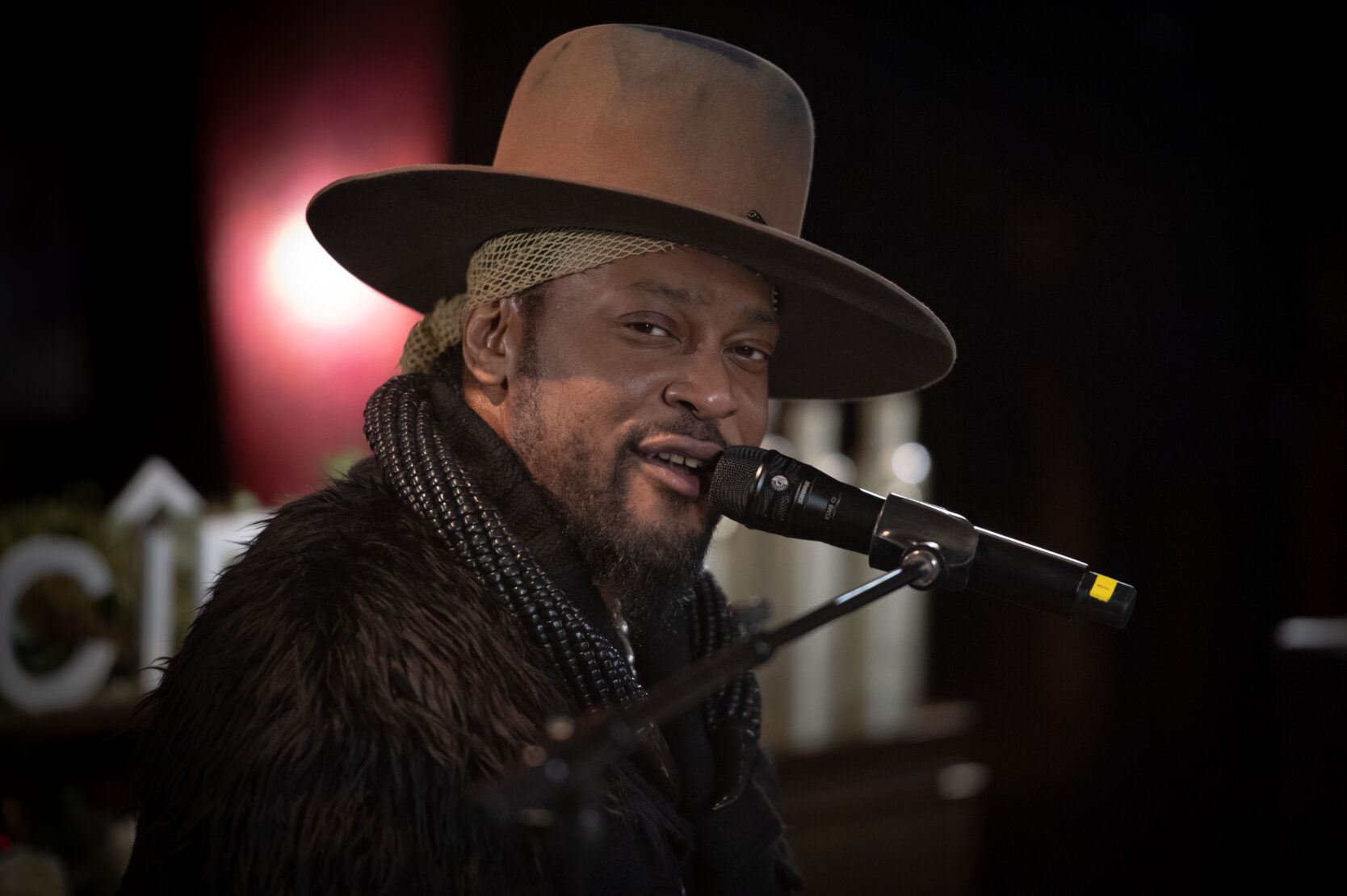 D'Angelo Returning To Live Action At Roots Picnic - SPIN