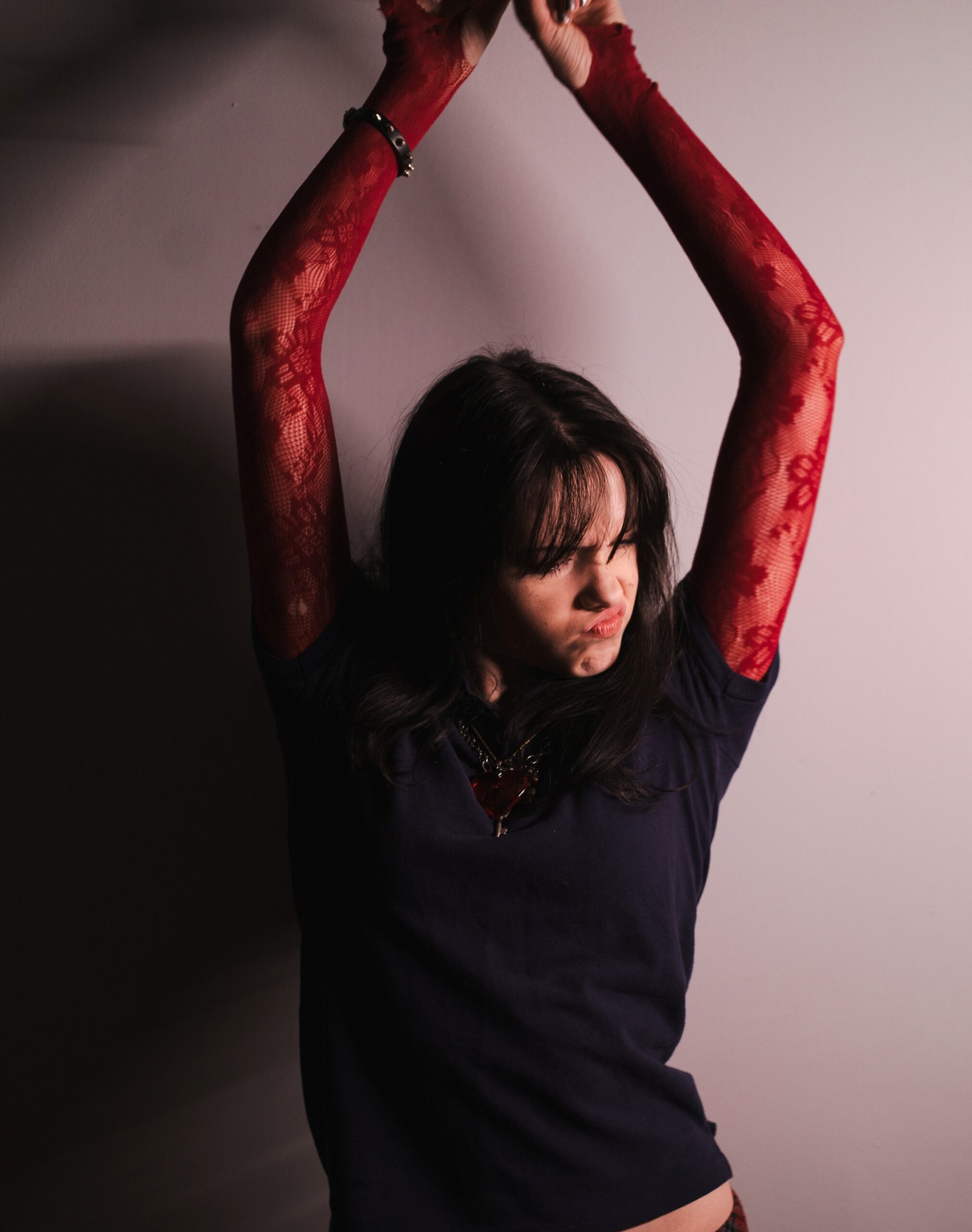 WHO IS BELLE BLUE - SPIN