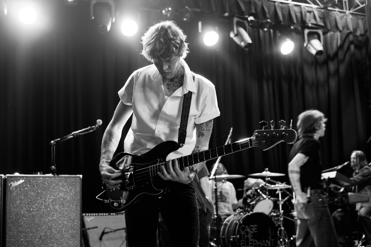Snapped: Cage The Elephant Takes Over the El Rey (A Photo Essay) - SPIN
