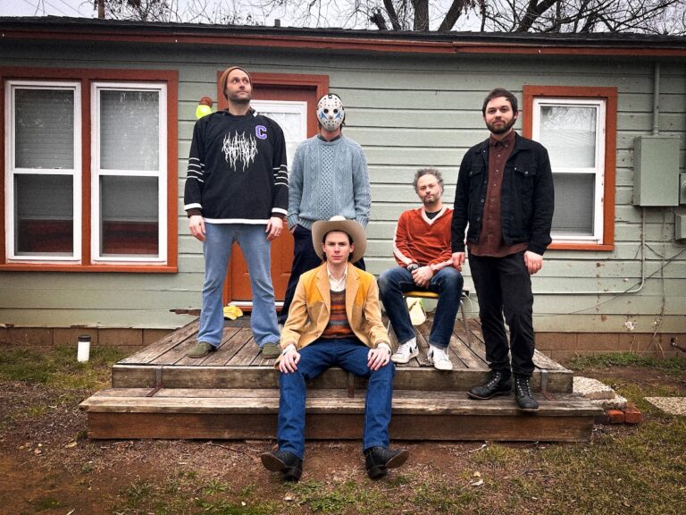 The 40 Best Emo Love Songs - SPIN