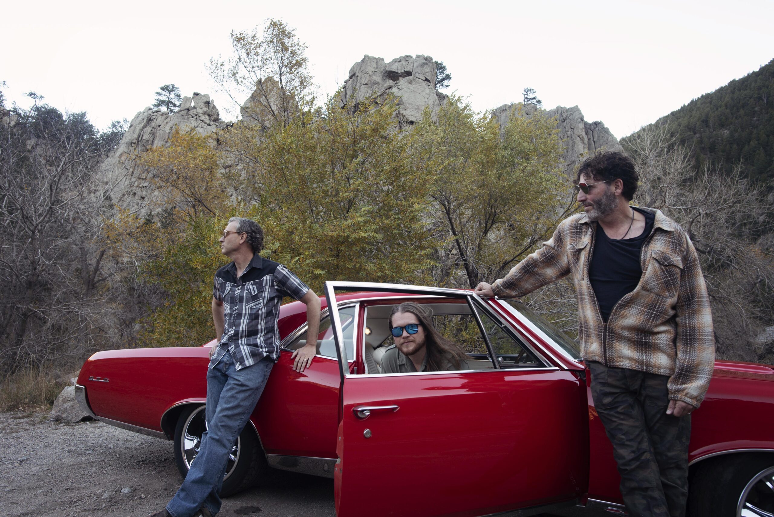 Homegrown Sound: The Story of MYND READER’s Debut Self-Titled Album - SPIN